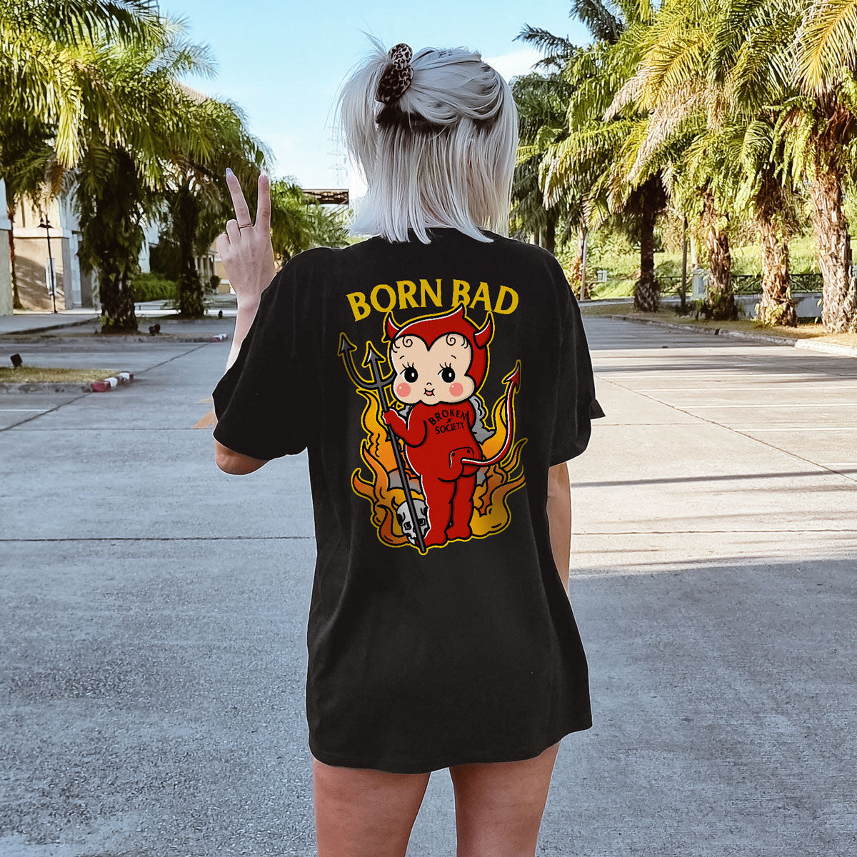 „Born Bad Devil“-T-Shirt (Unisex) | Broken Society